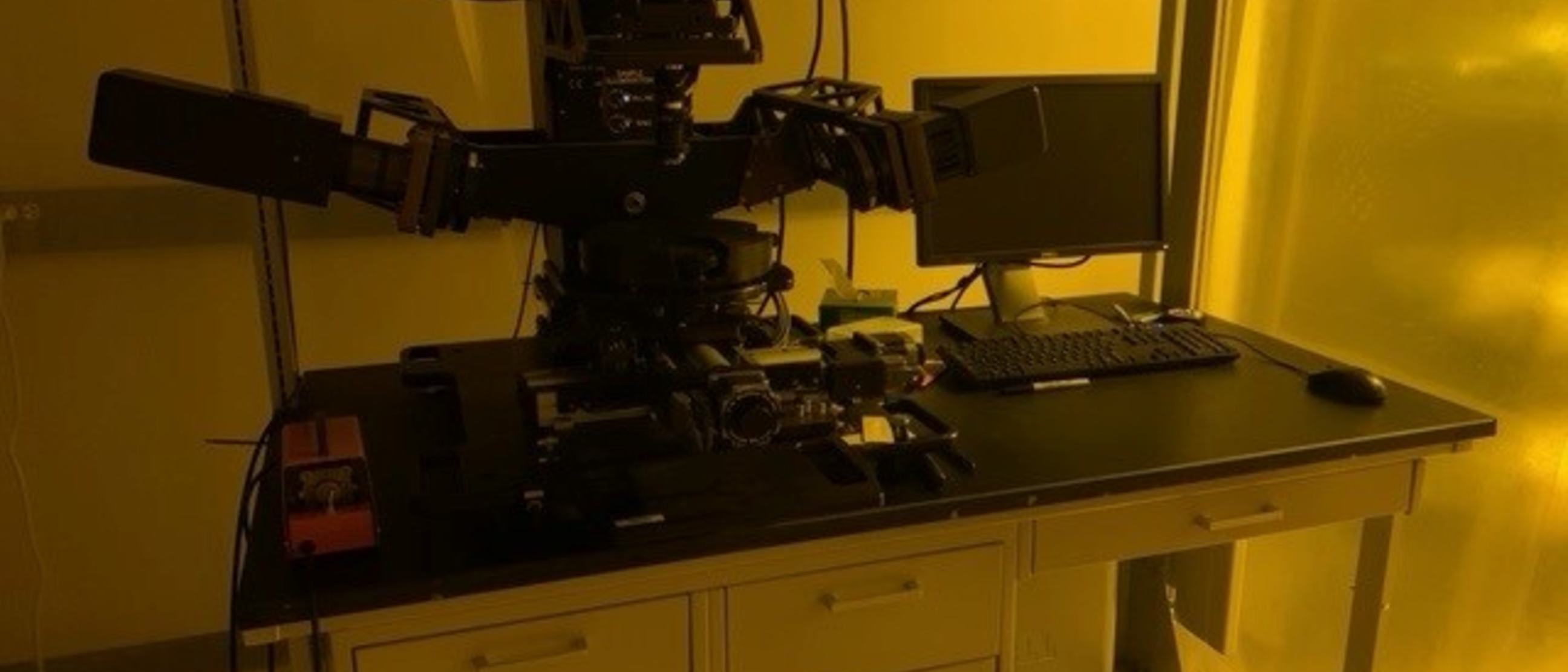 Ellipsometer | MATFab Facility - The University of Iowa