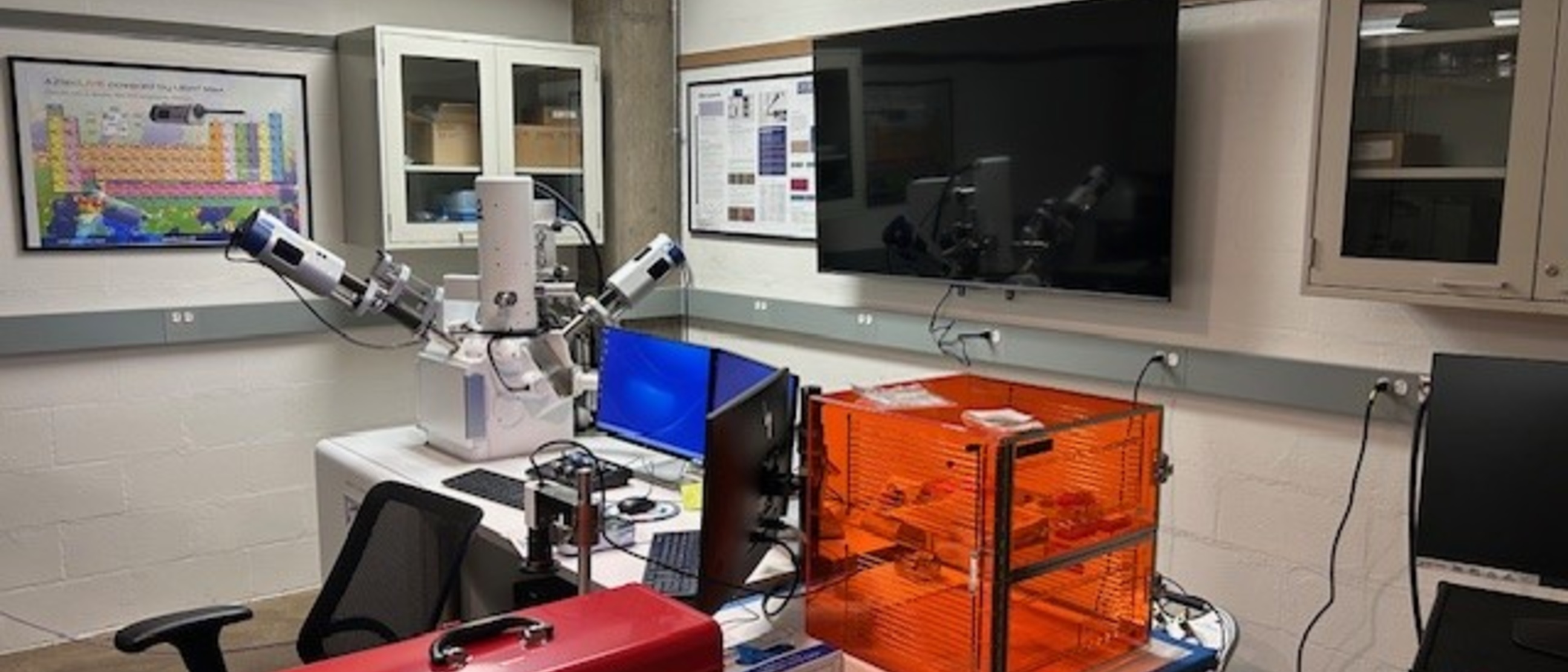 JEOL Field Emission Scanning Electron Microscope | MATFab Facility ...